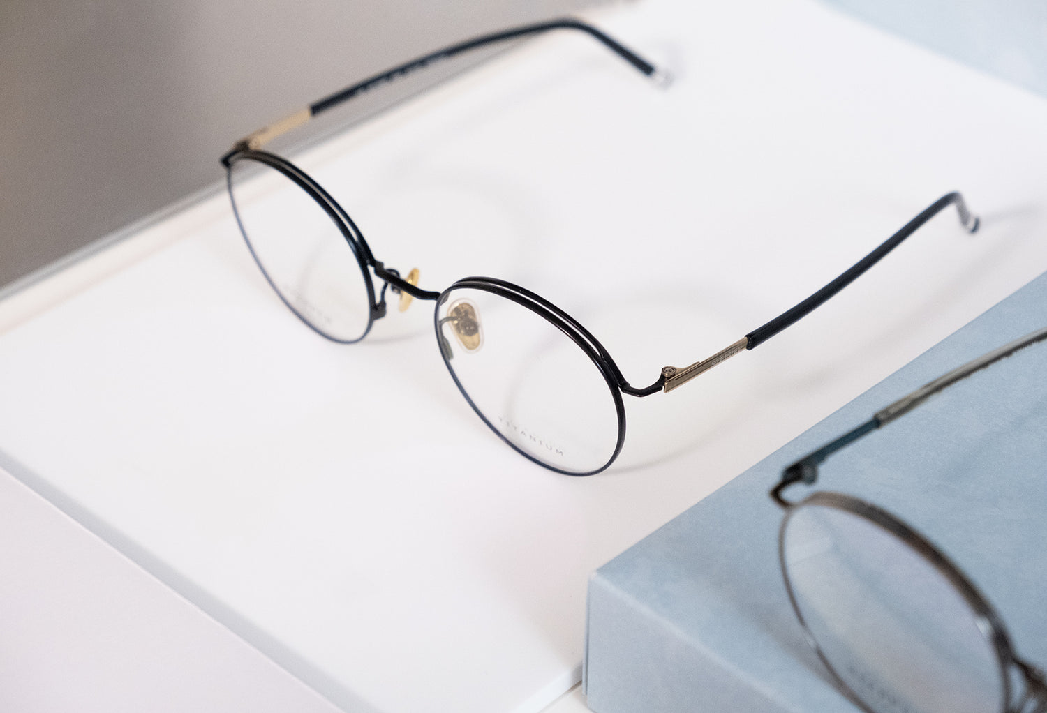 通城光學 THONG SIA OPTICS